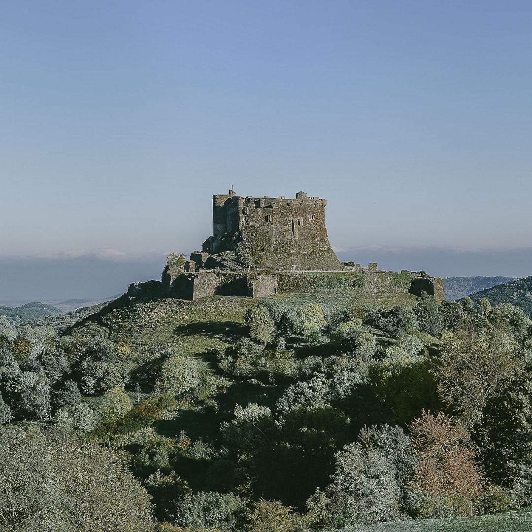 Visite du Château de Murol : Prix & Réservation